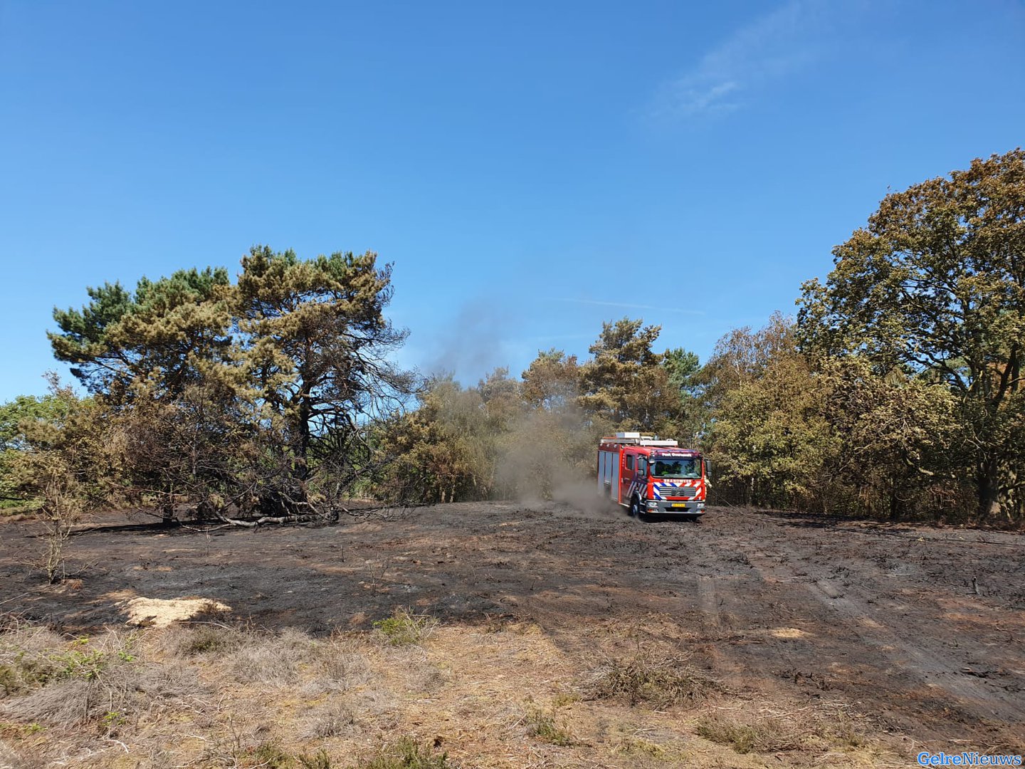 Weer opnieuw rook na grote brand in vennengebied bij Wijchen - GelreNieuws