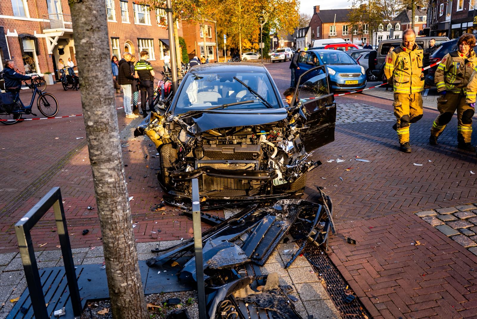 Vier gewonden na ongeval in druk centrum - 112 Nederland